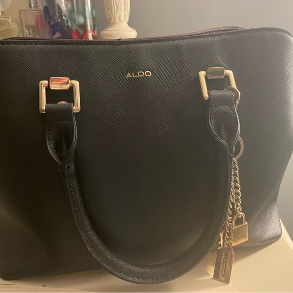 Aldo | Bags | Black Aldo Purse Legoirii Bought For 65 Just Slightly ...